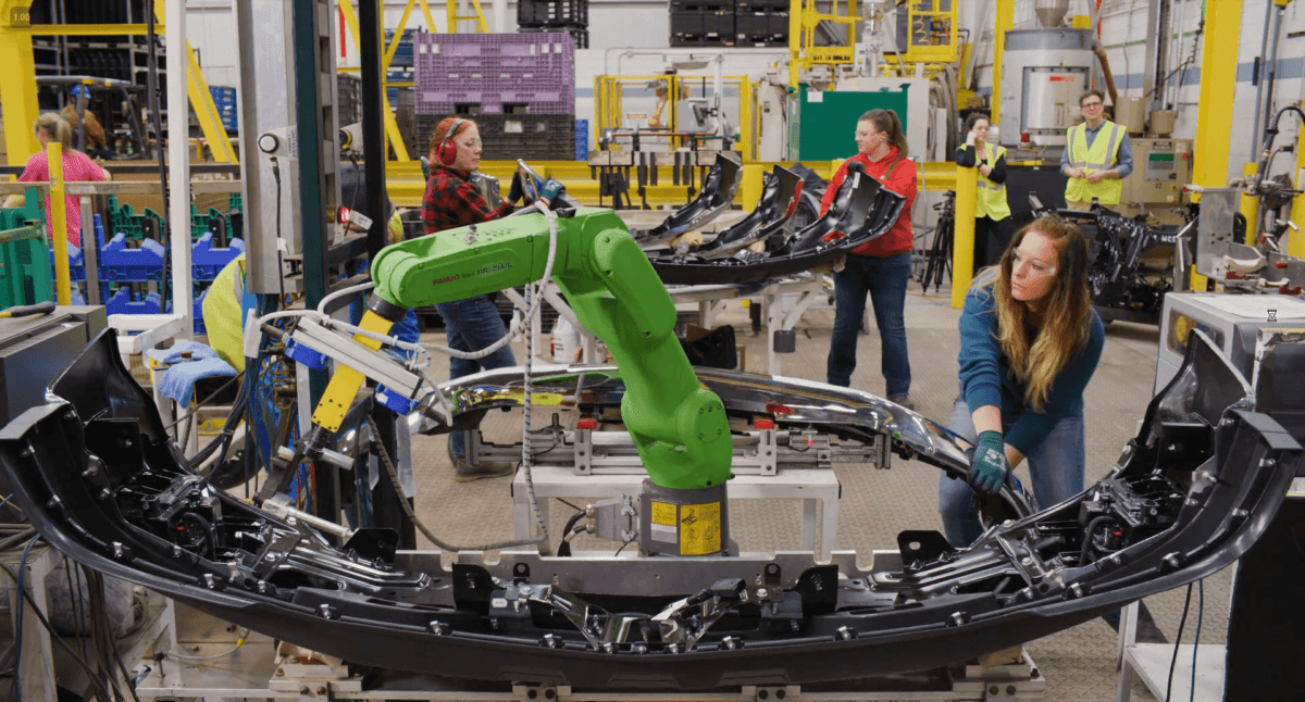 FANUC robot programming: FANUC Robotics | HAL Robotics